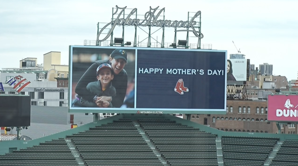 Scoreboard Message - Happy Mothers Day Example - Red Sox Foundation